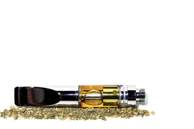 What Is RSO?: Everything You Need To Know About Rick Simpson Oil ...